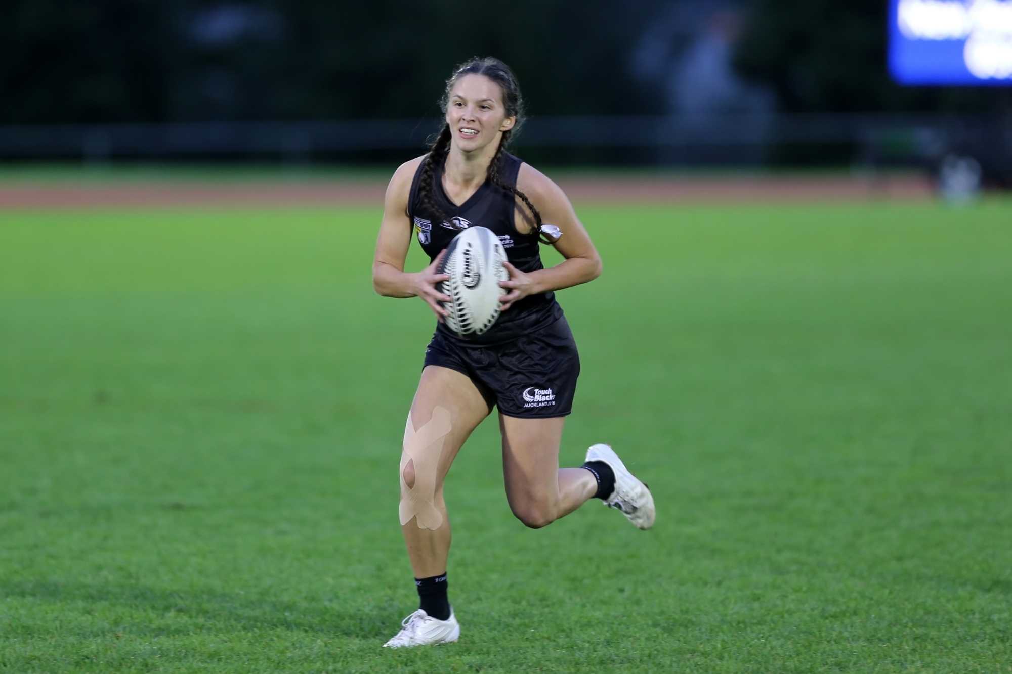 Alumn Jessica Mahar Open Womens Touch Blacks 2018 • BDSC
